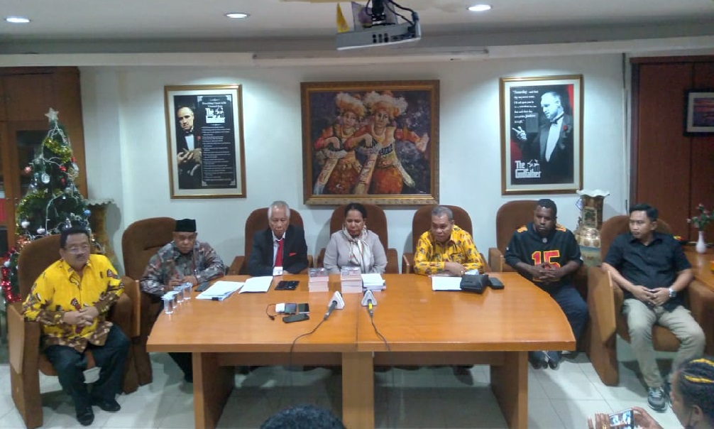 OC Kaligis Jadi Pengacara Lukas Enembe, KPK Harap Perkara Lebih Cepat ...